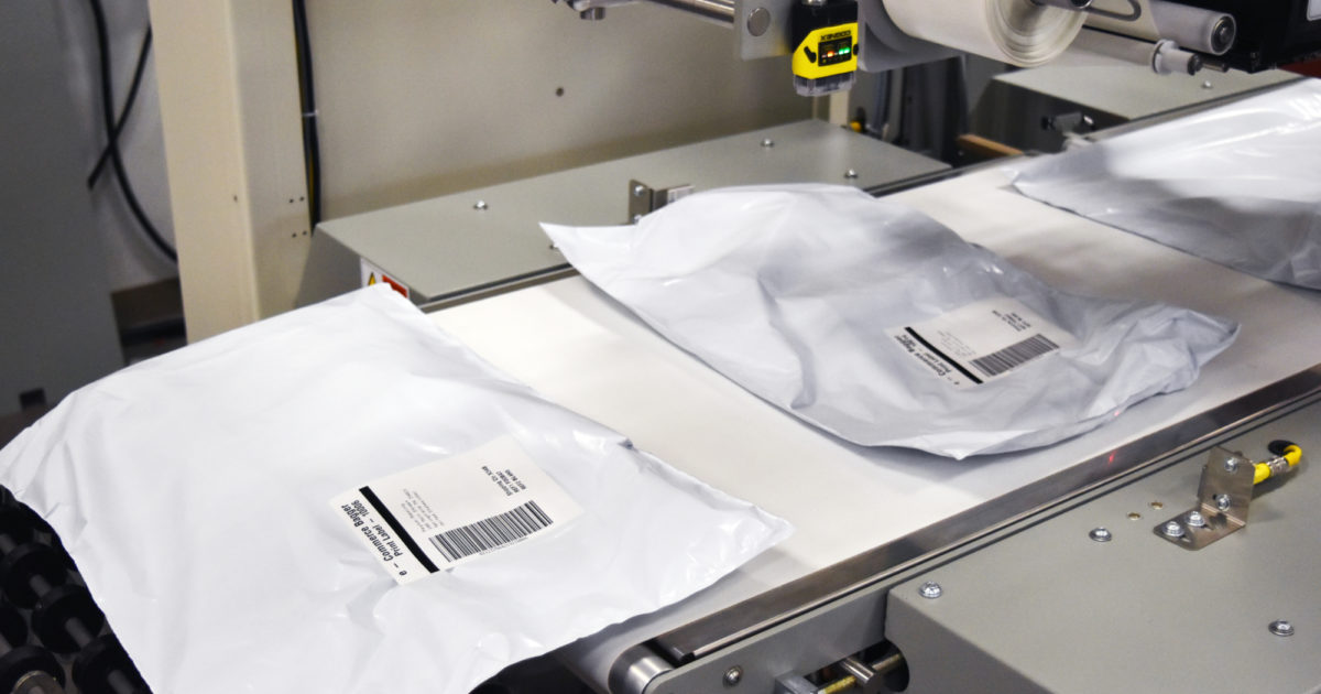 e-Commerce Bagging Equipment - Mail Shrink Packaging Machinery | Texwrap